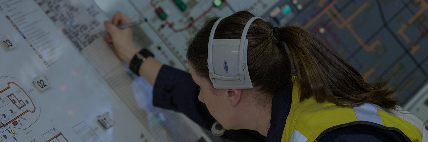 Research Projects at the Centre for Military Women’s Research